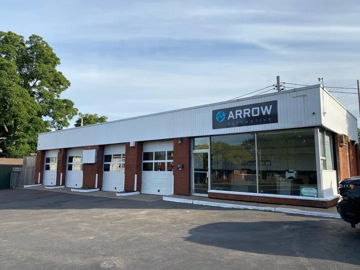 Arrow Automotive Repairs in Dundas, Ontario, 200 King St W, Dundas, ON ...